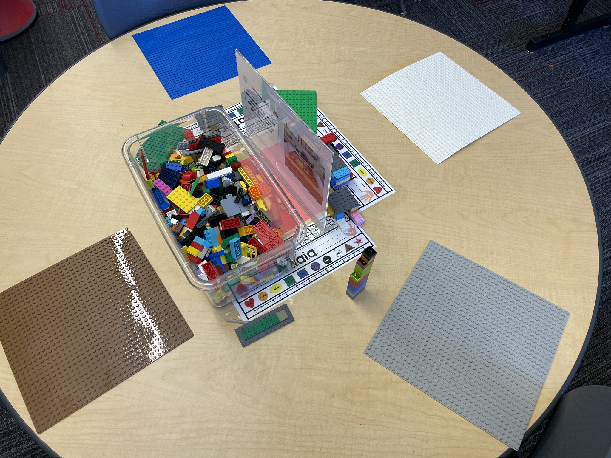 Getting Started with Lego Pieces - Teaching Preschool Partners